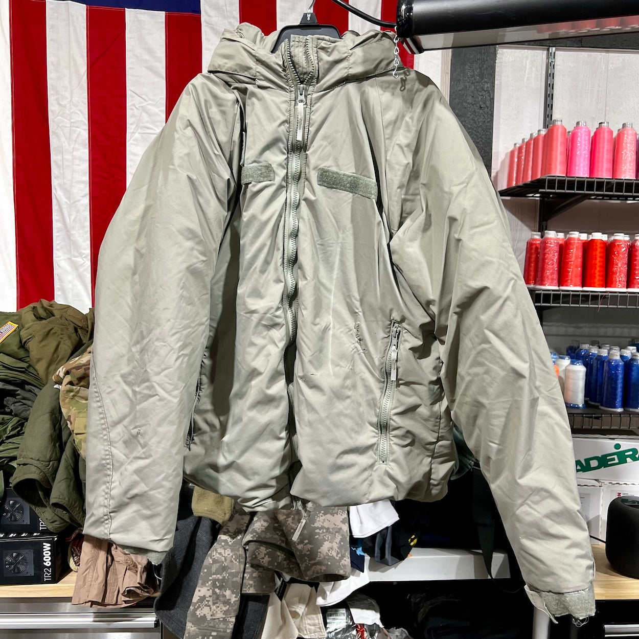 US Army Parka Gen III Extreme Cold Weather Jacket USGI Level 7 Size Me ...